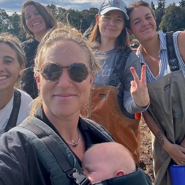 Sunday Visit: Oregon Flower Farming With Vibrant Valley Farm ...